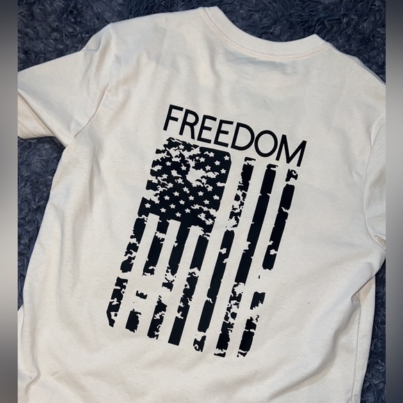 Shirts & Tops | Graphic Tee With Freedomus Flag On Back Of Shirt | Poshmark